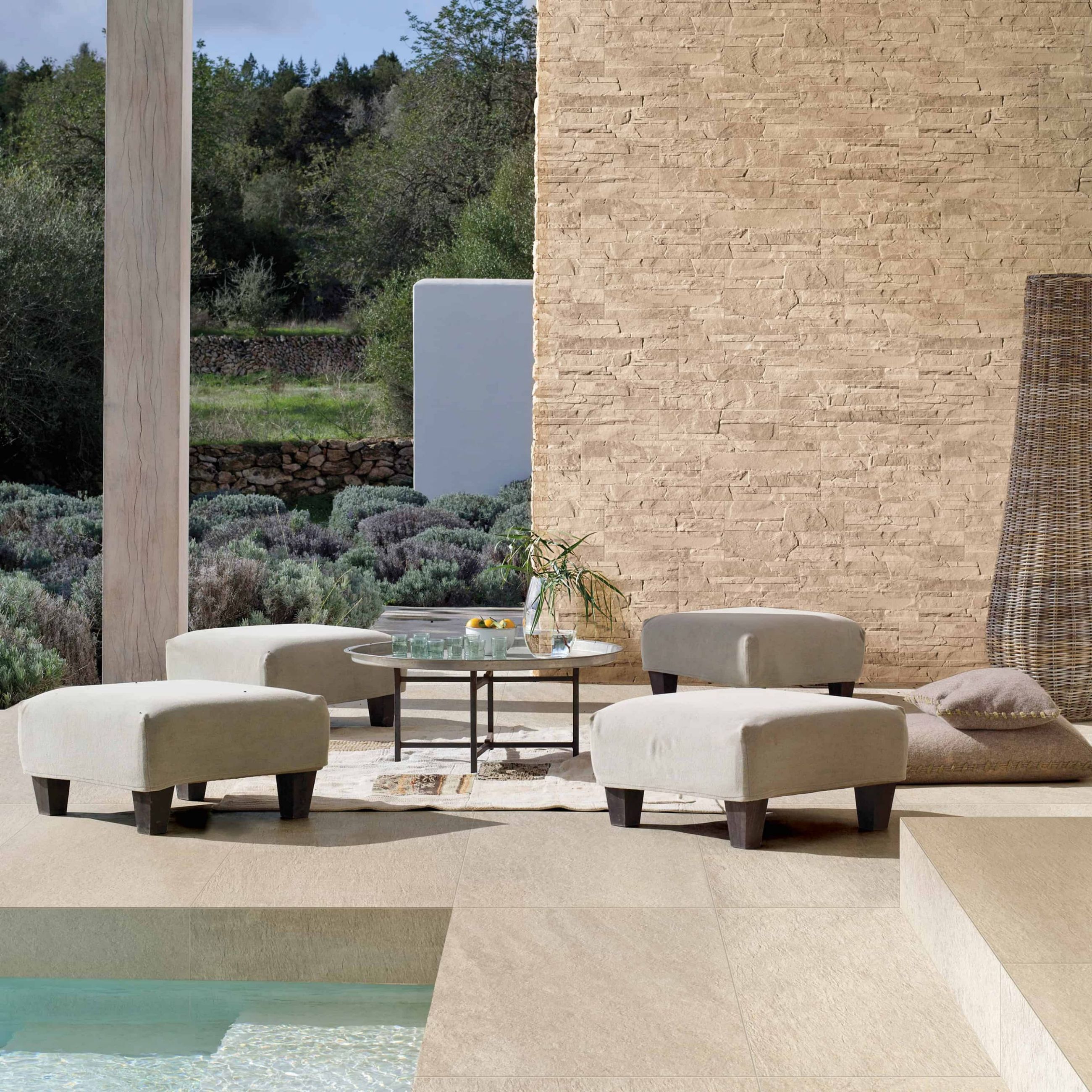 Ceratec Surfaces. Pavé Wall Dolmen Porcelain Tile Collection | Ceratec ...